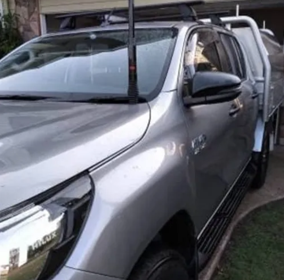 Toyota Hilux N80 2015 Bonnet Aerial UHF Antenna Bracket Passenger Side